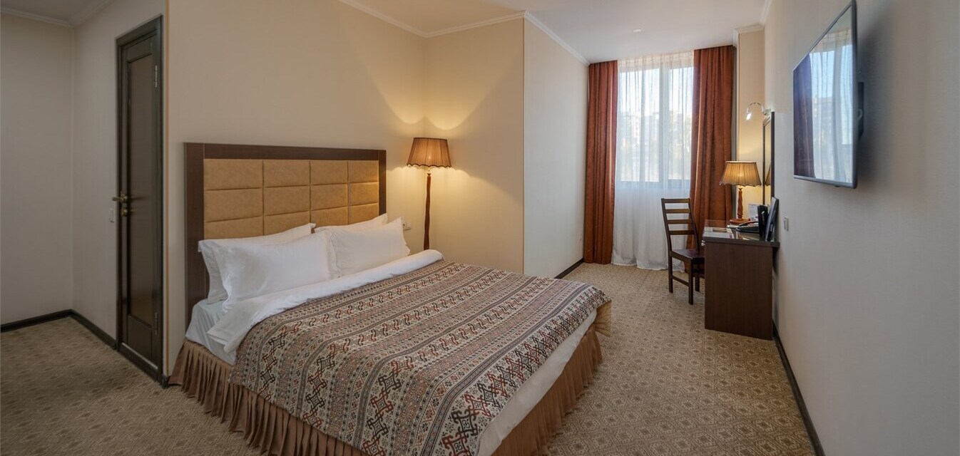 Цены на номера в отеле «Jannat Regency Bishkek», Бишкек